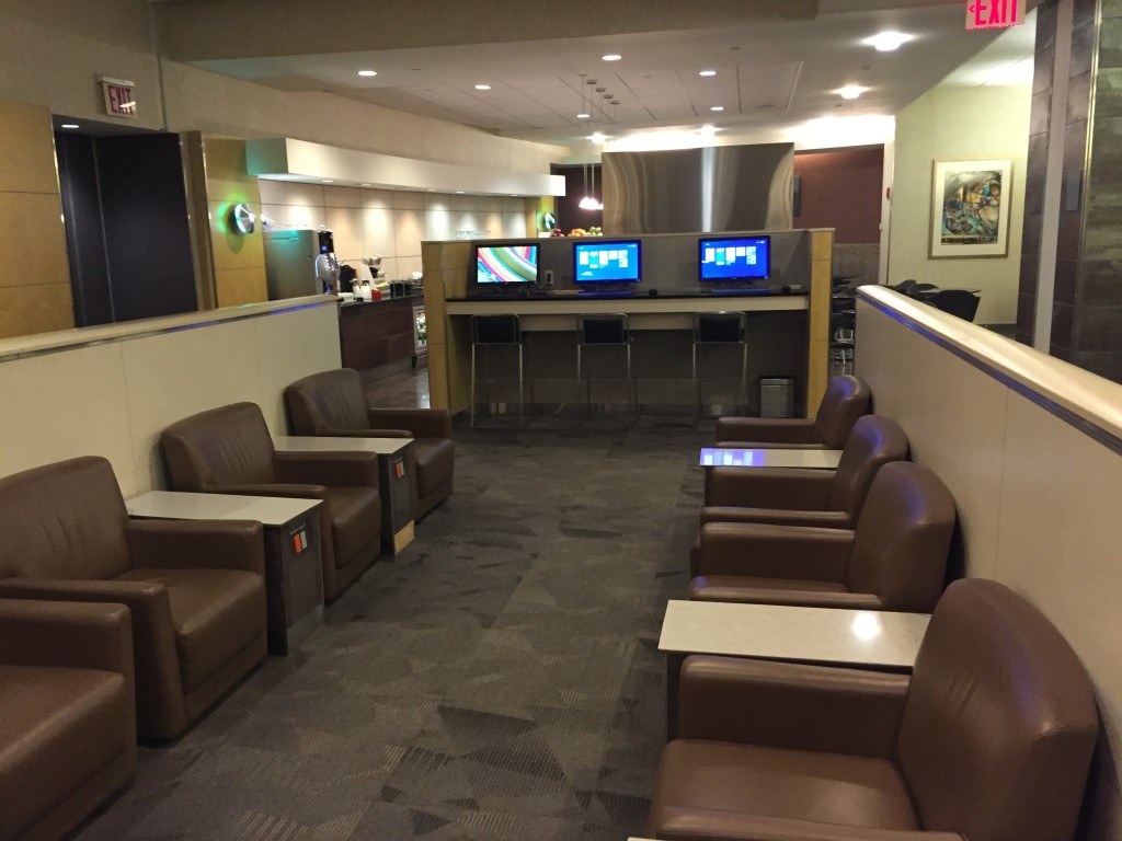 So what happens when you're the only person in an AA Flagship Lounge ...